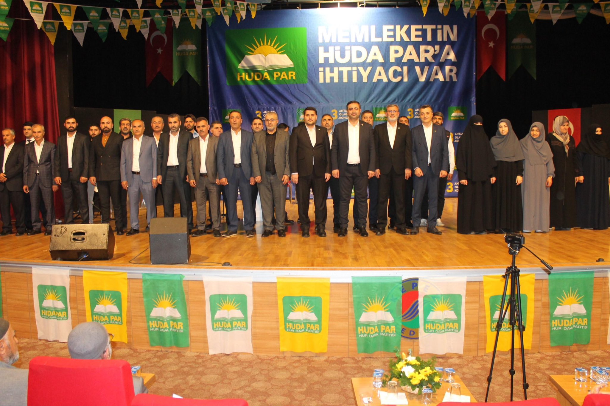 HÜDA PAR Antalya İl Başkanlığına seçildi - Batman Medya Gazetesi